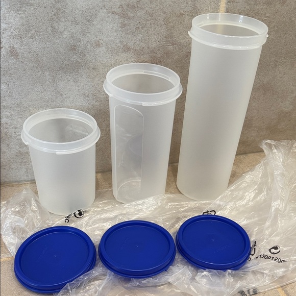 Tupperware | Kitchen | Tupperware Tall Containers | Poshmark